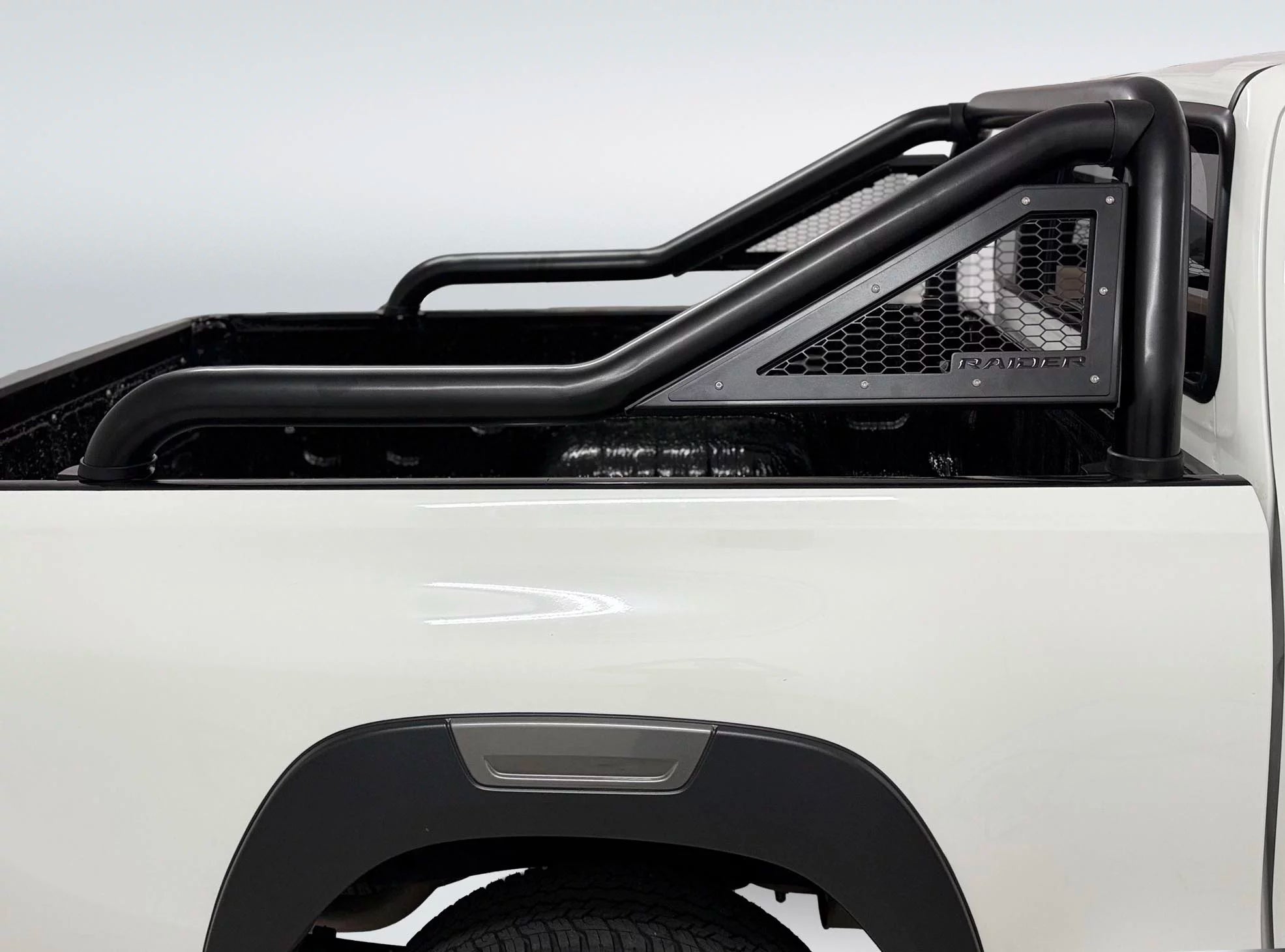 ARTAV Toyota Hilux RAIDER GD6 (2016-Present) Honeycomb Sports Bar ...