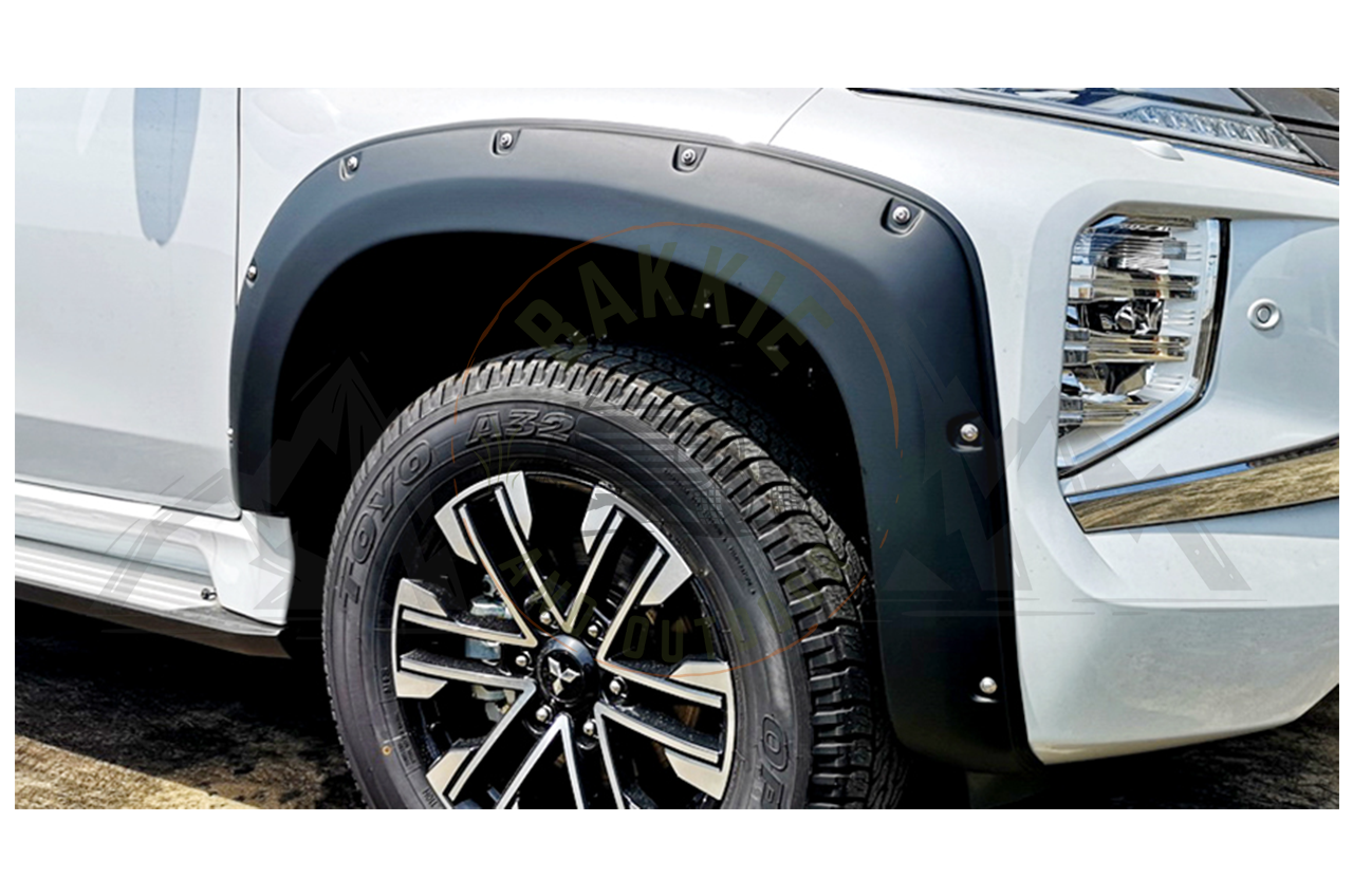 Mitsubishi Pajero Sport 2020+ V1 Fender Flares With Studs Matt Black ...
