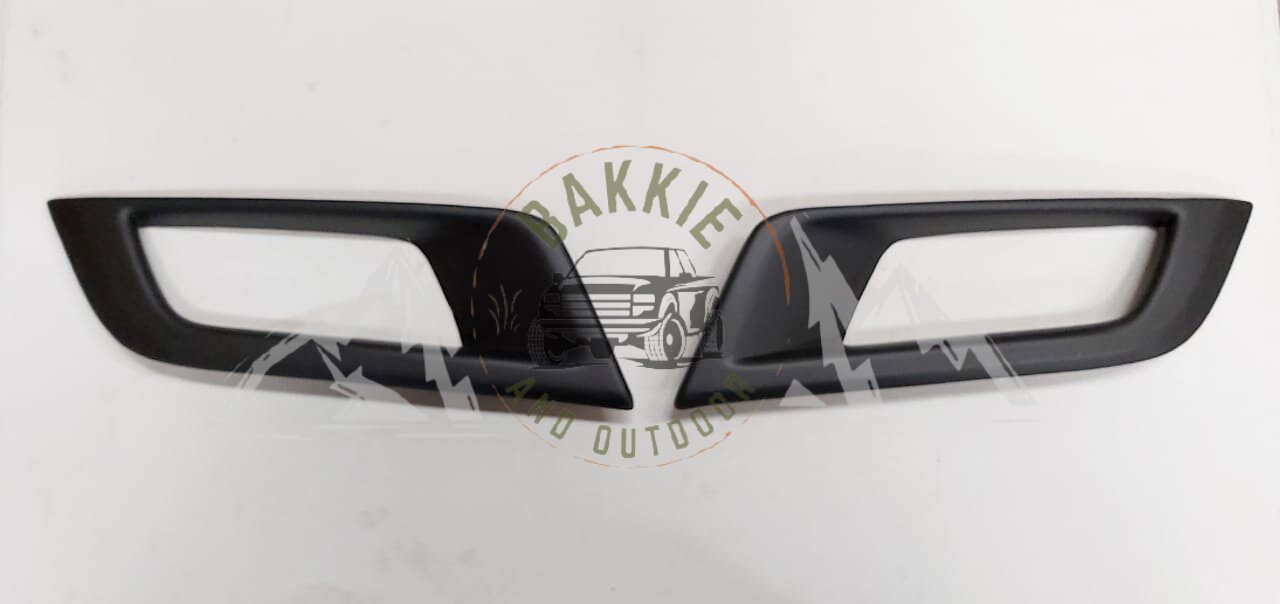 Ford Ranger Fog Lamp Cover 2016-2018 M/B Wildtrack – Bakkie & Outdoor